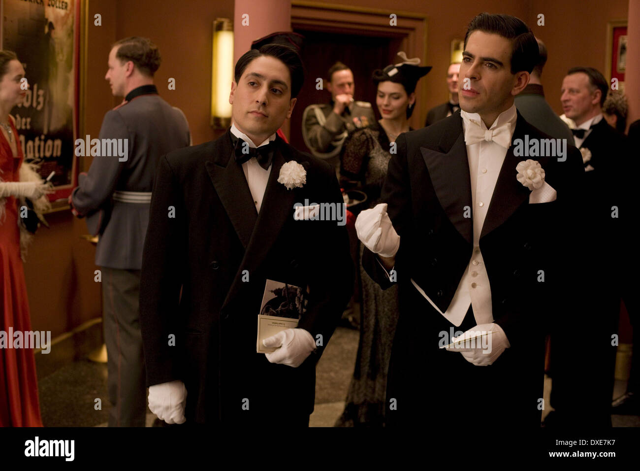 Inglourious basterds tarantino eli roth -Fotos und -Bildmaterial in hoher Auflösung – Alamy