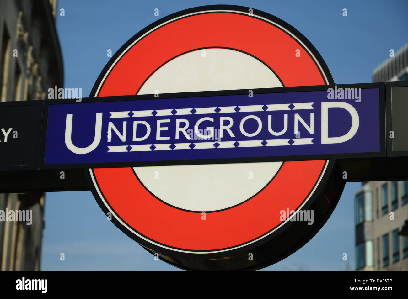 London underground sign -Fotos und -Bildmaterial in hoher Auflösung – Alamy