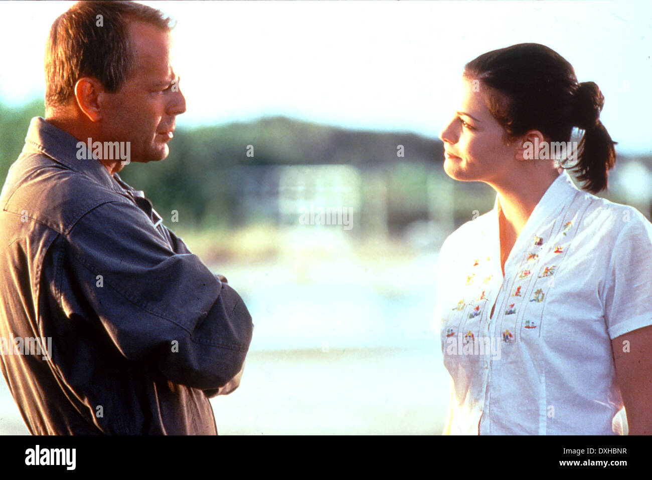 Armageddon 1998 liv tyler -Fotos und -Bildmaterial in hoher Auflösung ...