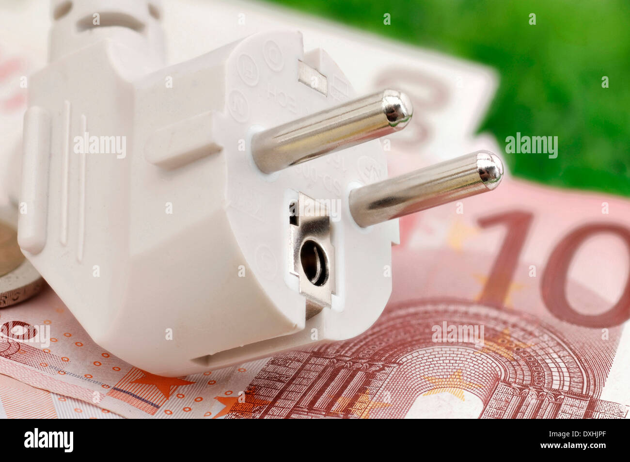 Aktuelle stromstärke -Fotos und -Bildmaterial in hoher Auflösung – Alamy