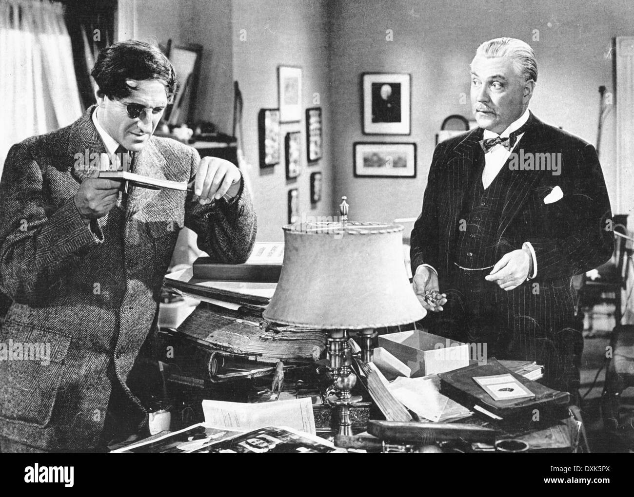 Basil rathbone nigel bruce sherlock -Fotos und -Bildmaterial in hoher ...