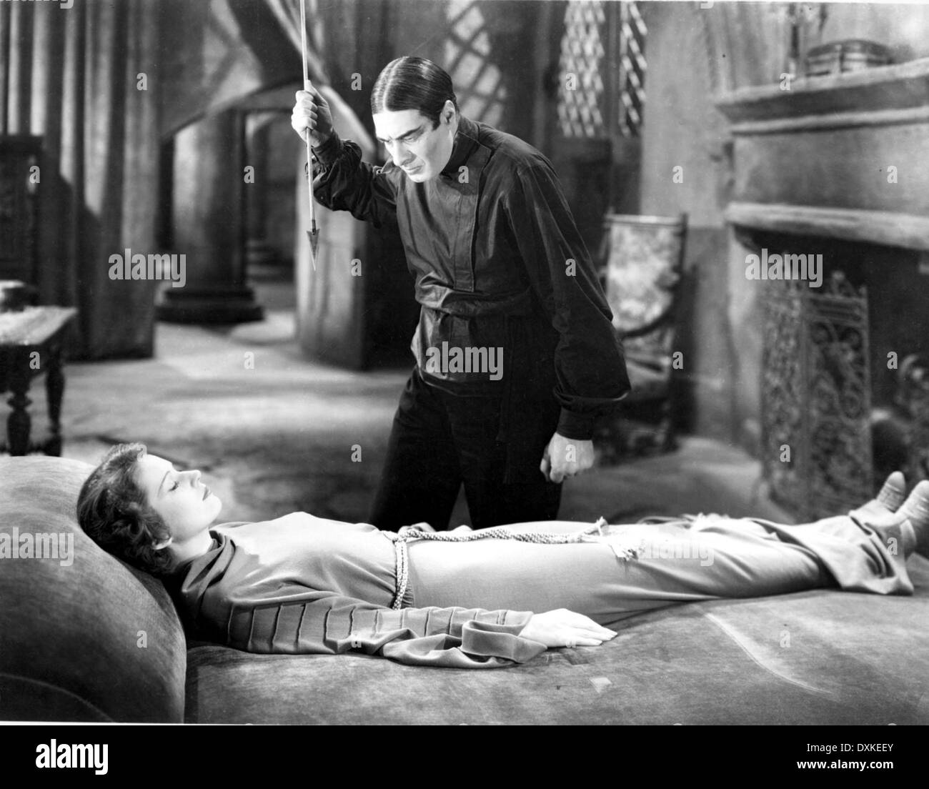 Draculas tochter -Fotos und -Bildmaterial in hoher Auflösung – Alamy