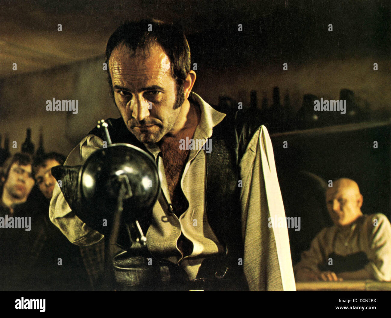 Kapitän kronos vampir jäger -Fotos und -Bildmaterial in hoher Auflösung ...