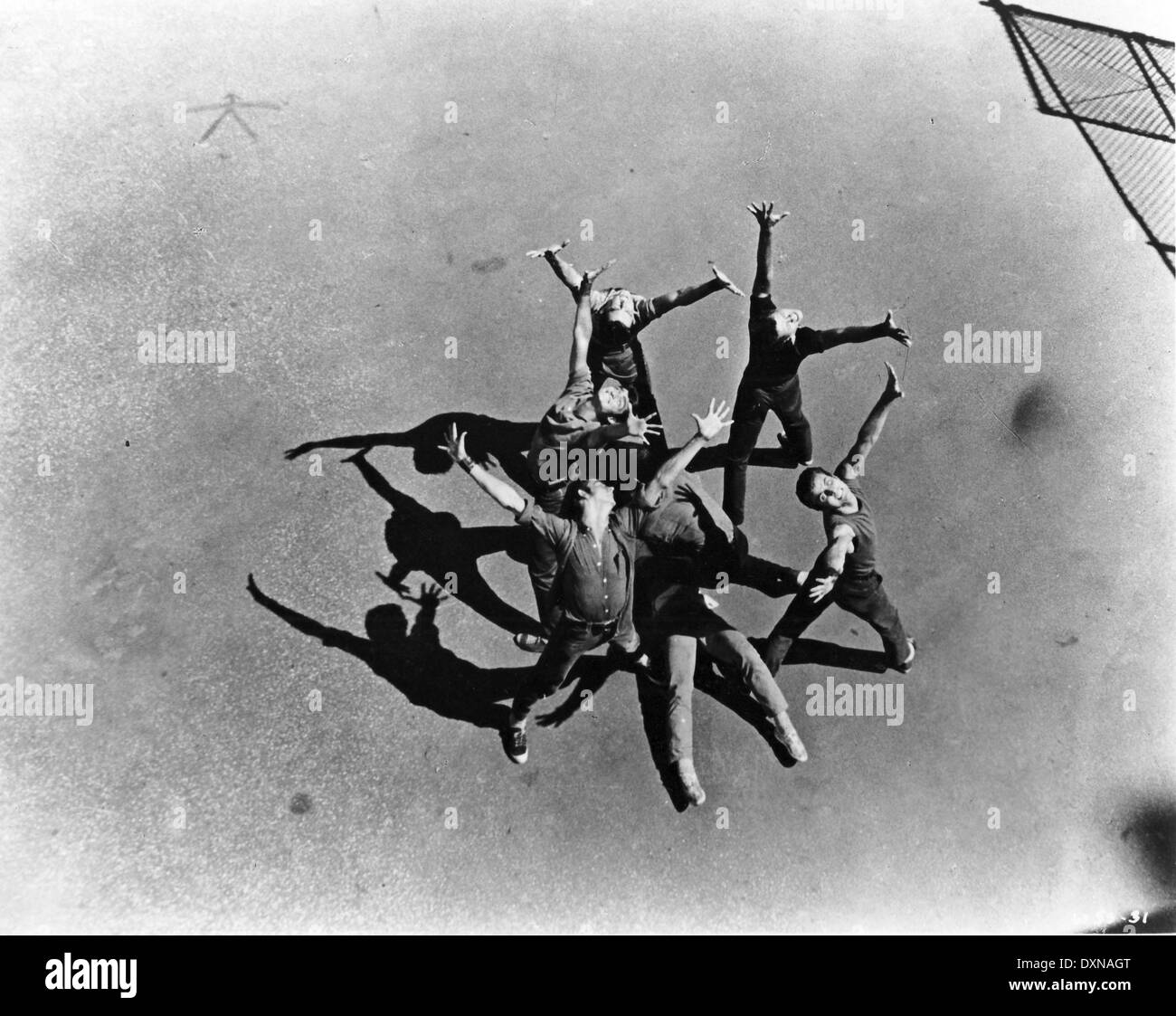 West side story movie Schwarzweiß-Stockfotos und -bilder - Alamy