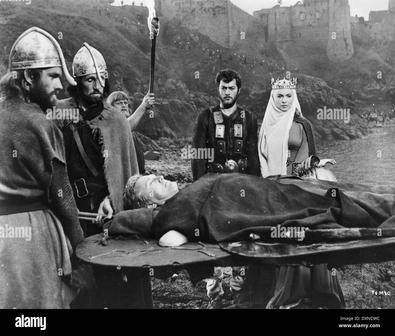 Die wikinger vikings kirk douglas -Fotos und -Bildmaterial in hoher ...
