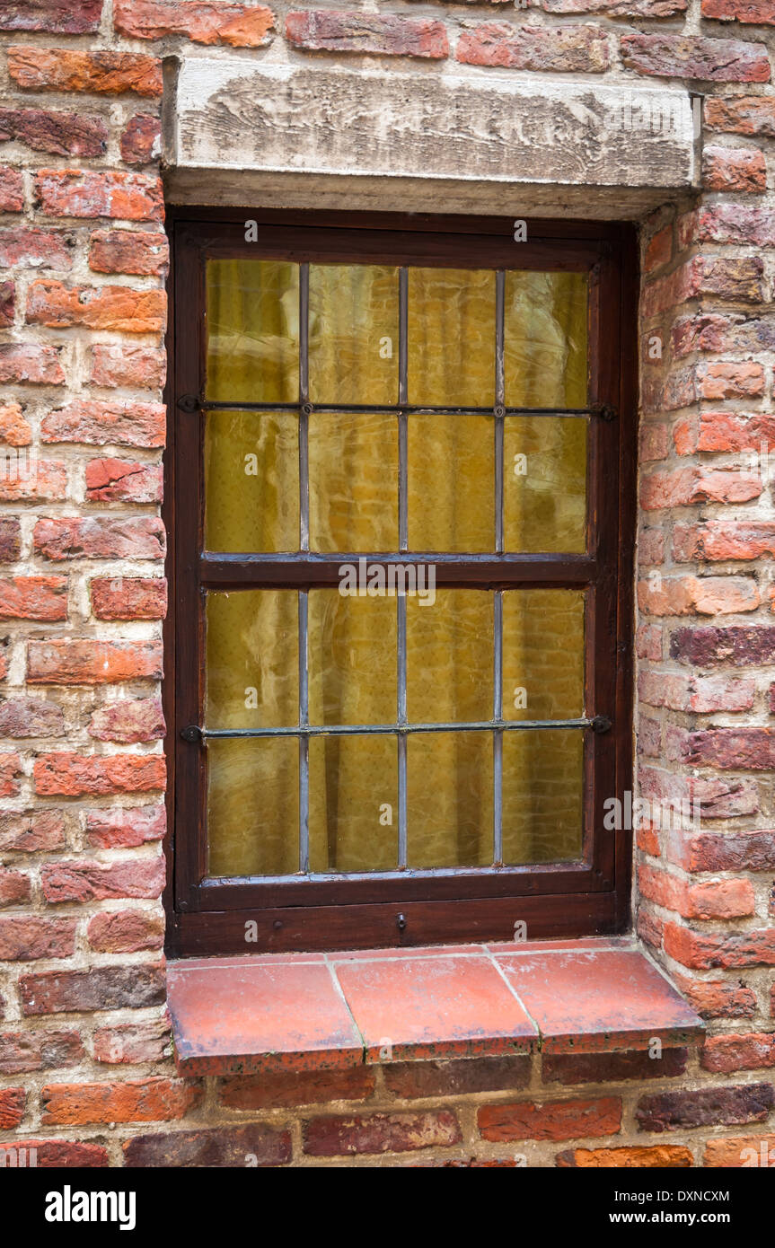 Verschlechterte mauer -Fotos und -Bildmaterial in hoher Auflösung – Alamy