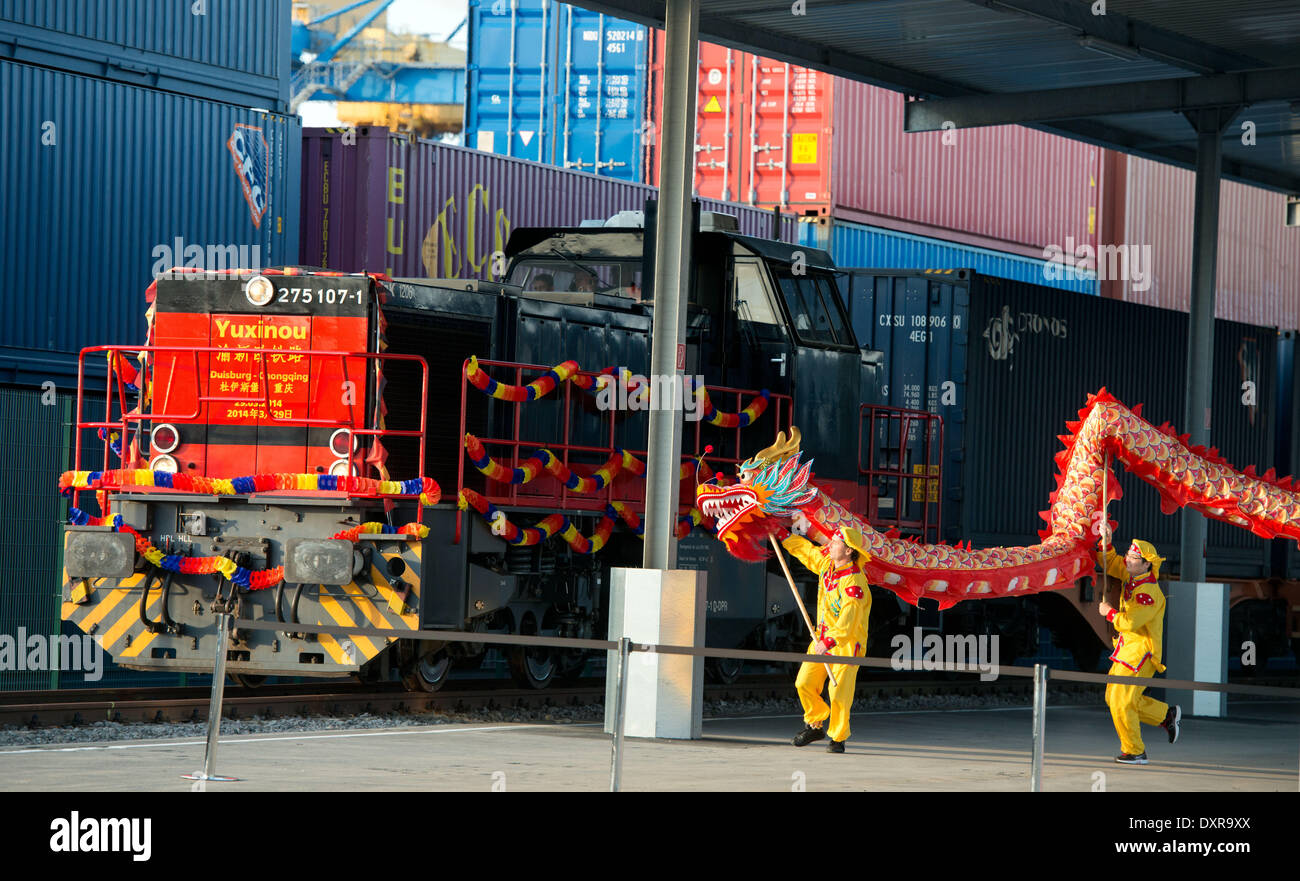 Yuxinou zug -Fotos und -Bildmaterial in hoher Auflösung – Alamy