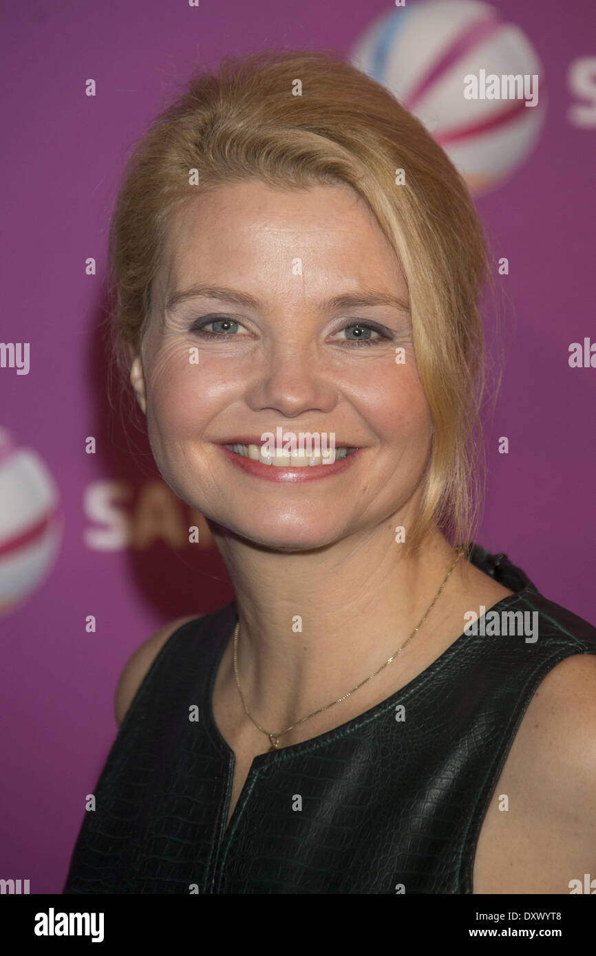 Annette frier where -Fotos und -Bildmaterial in hoher Auflösung - Seite ...