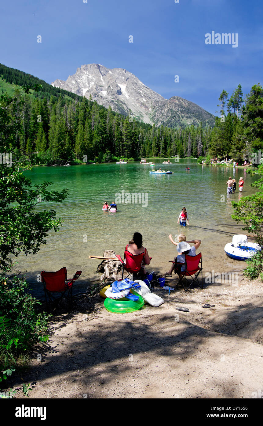 Kinder im wasser -Fotos und -Bildmaterial in hoher Auflösung – Alamy