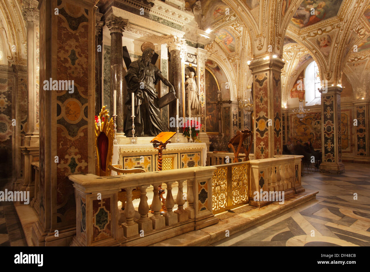 Die Krypta von St. Andreas in Amalfi Kathedrale von Amalfi, Italien ...
