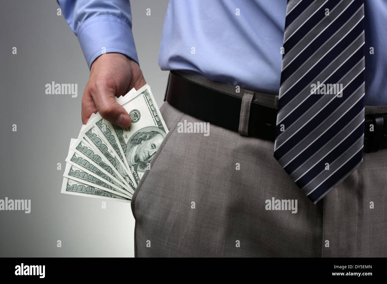 Reichtum horizontal -Fotos und -Bildmaterial in hoher Auflösung – Alamy