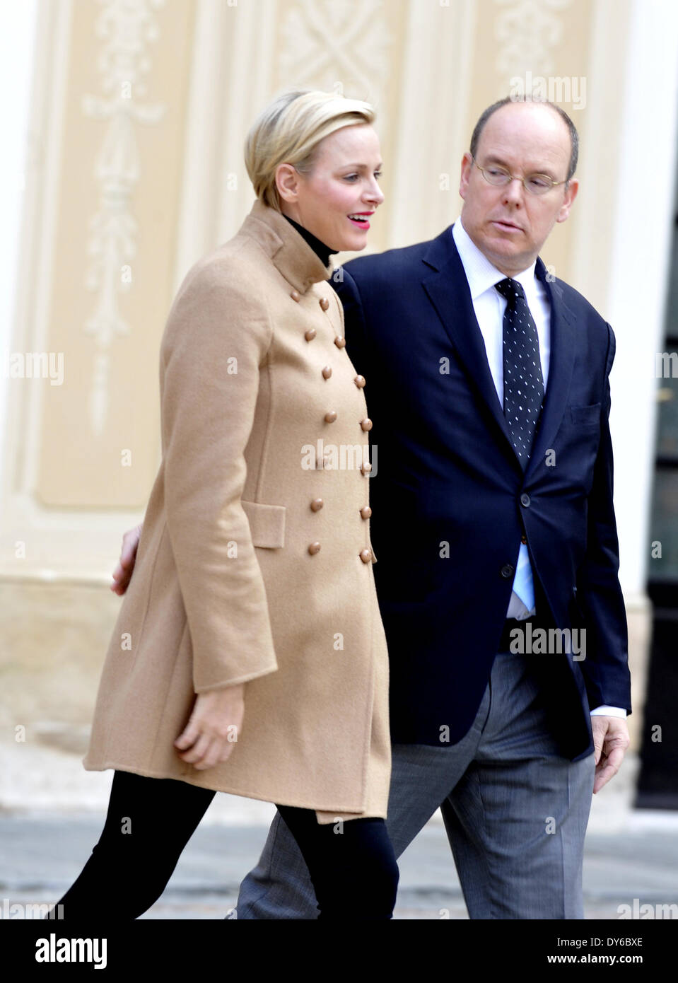 Prinz Albert II von Monaco und seine Frau Charlene, Fürstin von Monaco ...