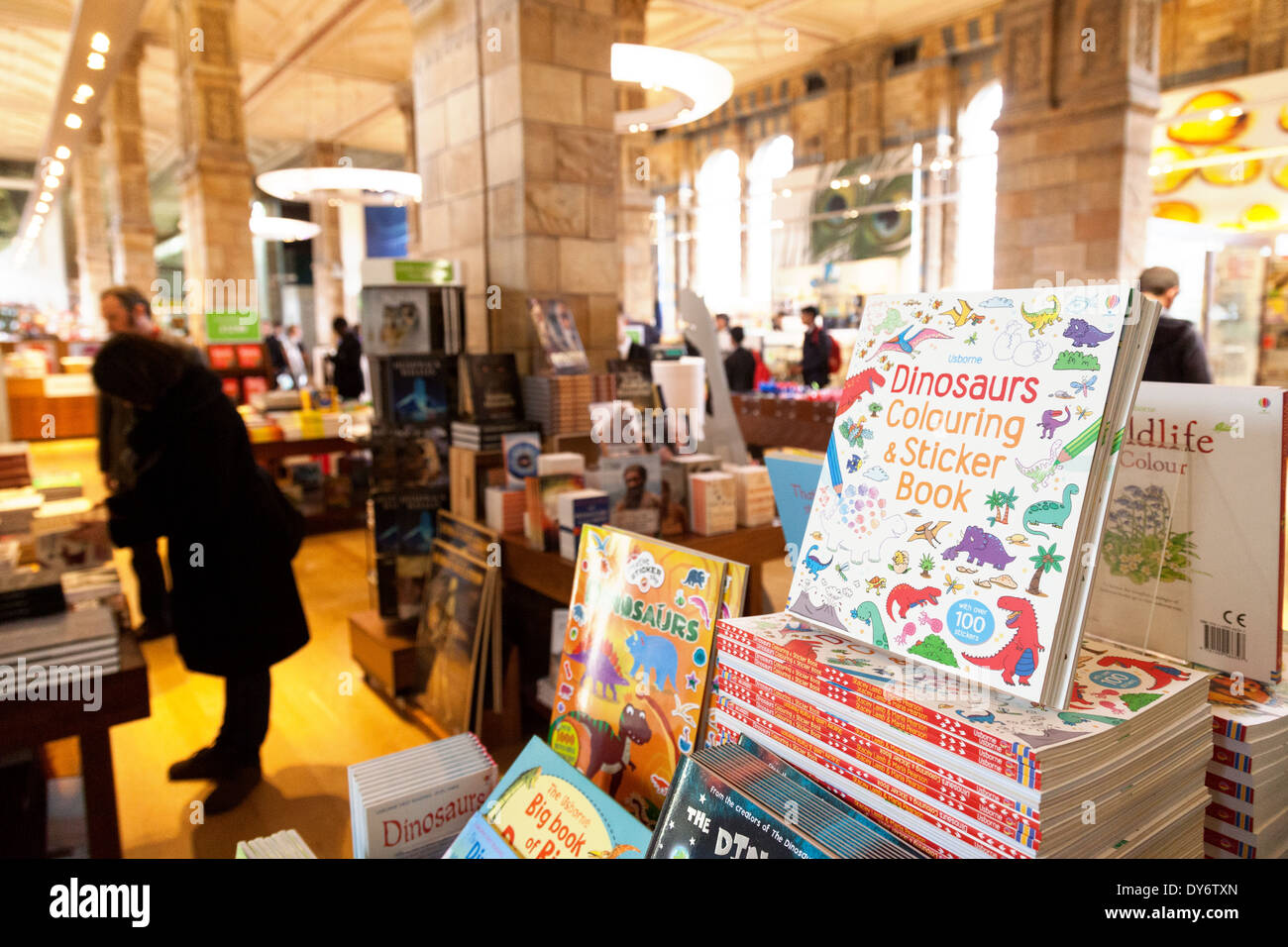 Museum shop british museum -Fotos und -Bildmaterial in hoher Auflösung ...