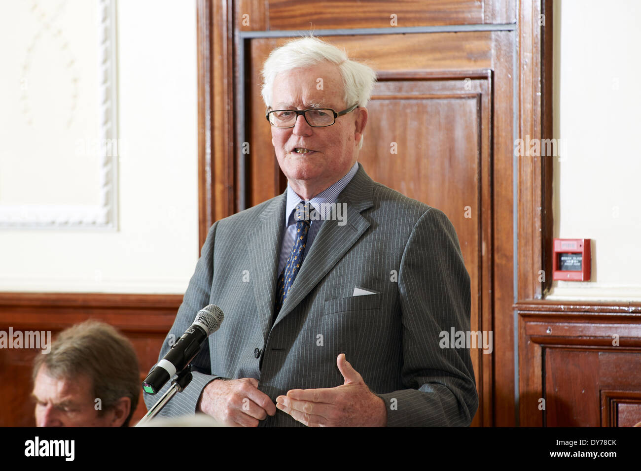 Baron hurd -Fotos und -Bildmaterial in hoher Auflösung – Alamy