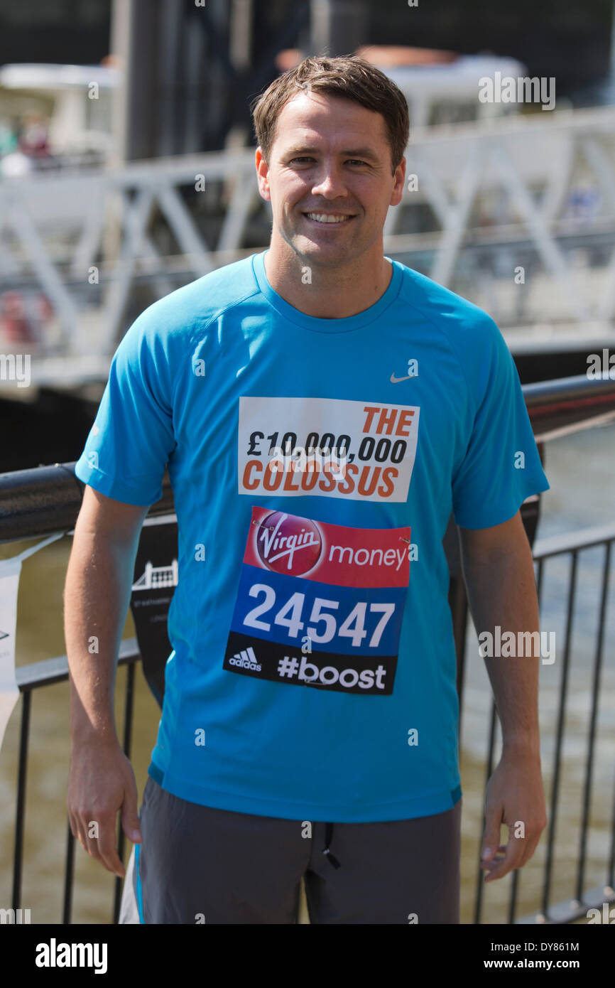 Sport michael owen -Fotos und -Bildmaterial in hoher Auflösung – Alamy