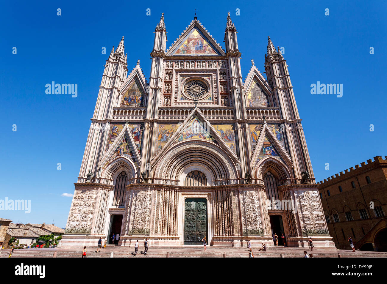 Orvieto duomo exterior -Fotos und -Bildmaterial in hoher Auflösung – Alamy