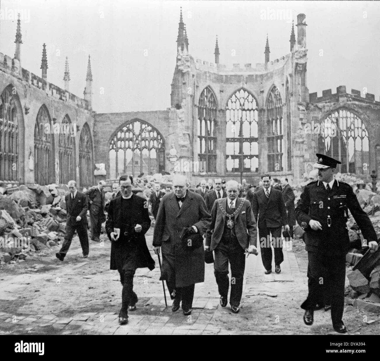 Bombardement de la seconde guerre mondiale de la cathédrale de coventry ...