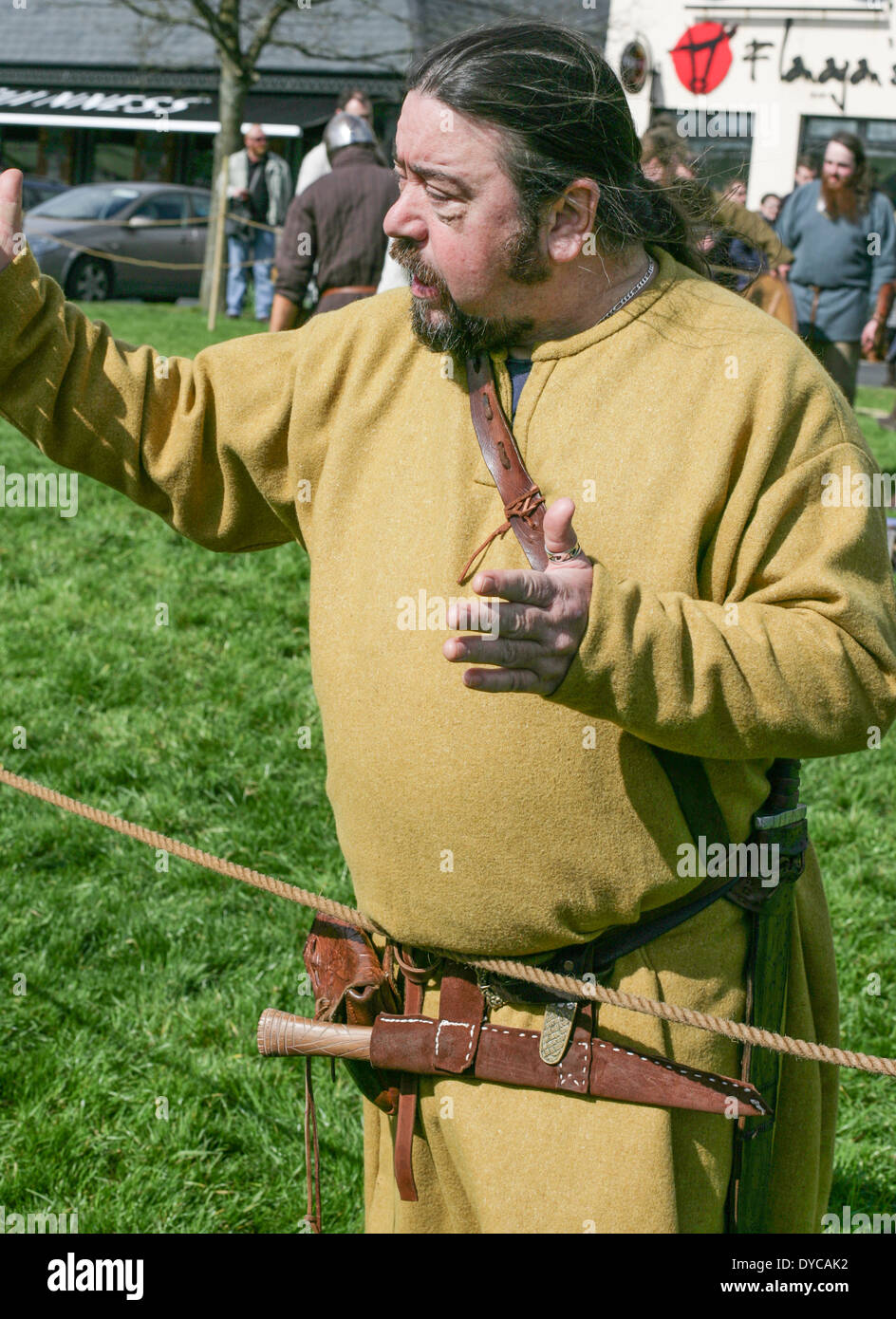 Wikinger reenactment -Fotos und -Bildmaterial in hoher Auflösung – Alamy