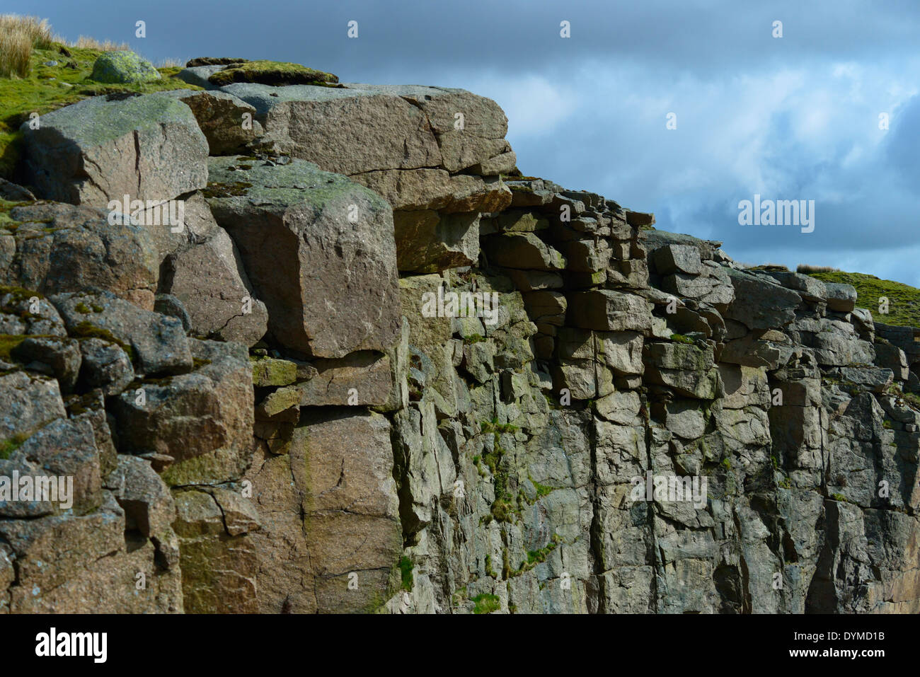 Rosa granitfelsenwand -Fotos und -Bildmaterial in hoher Auflösung – Alamy