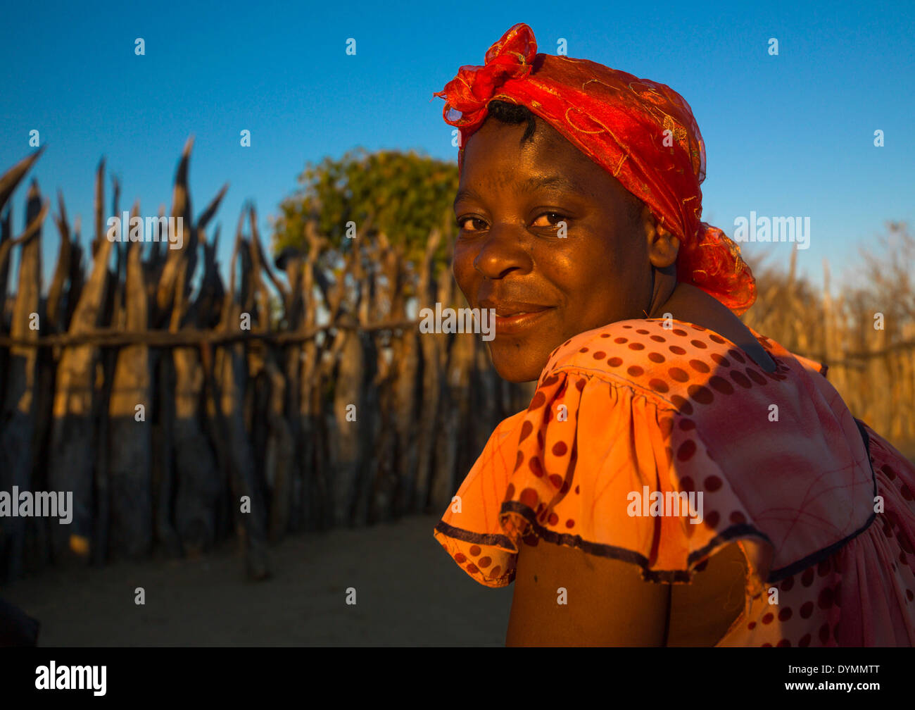 Ovambo women -Fotos und -Bildmaterial in hoher Auflösung – Alamy