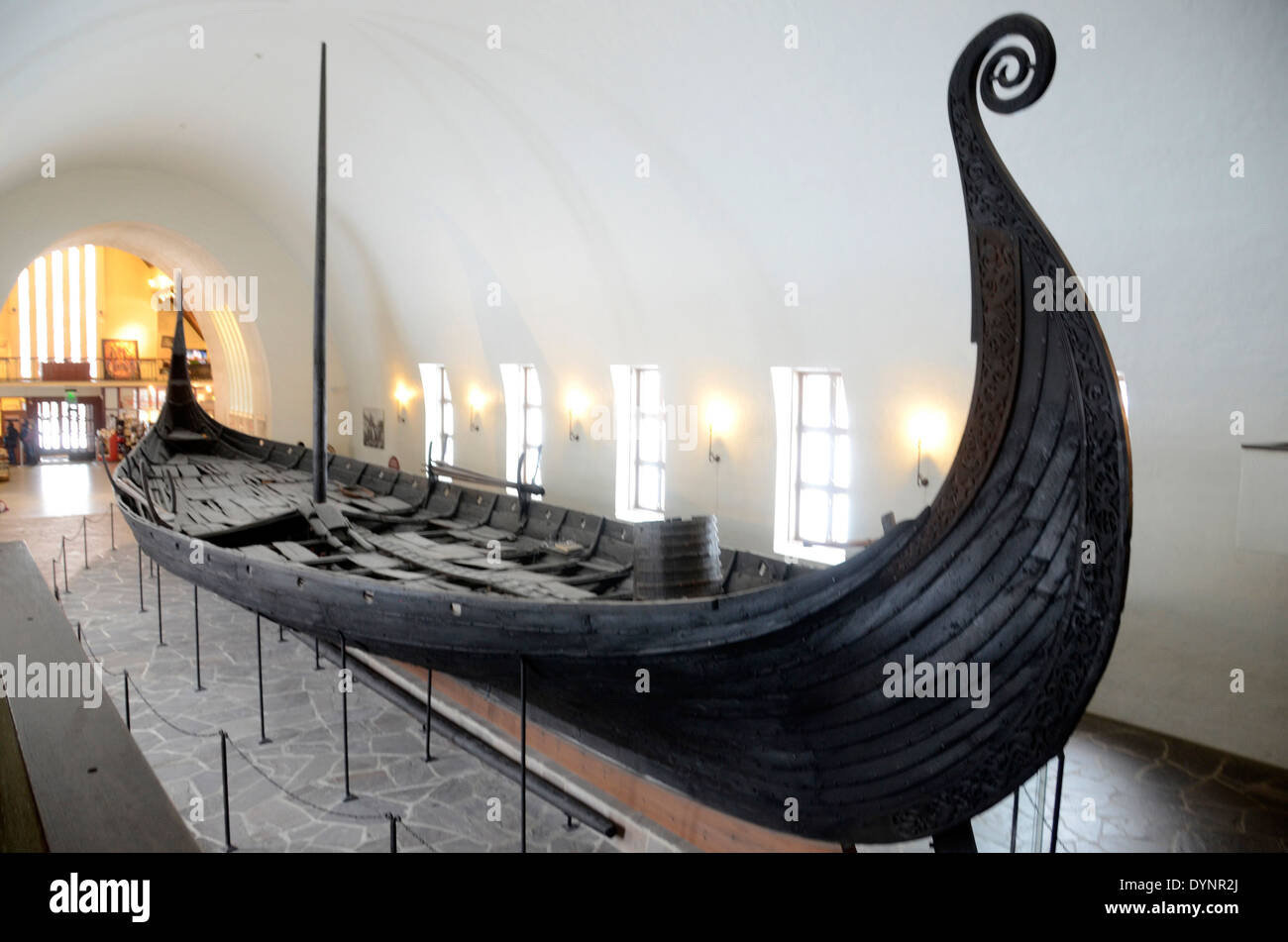 Original Wikingerschiff im Viking ship Museum Oslo norwegen Stockfoto ...