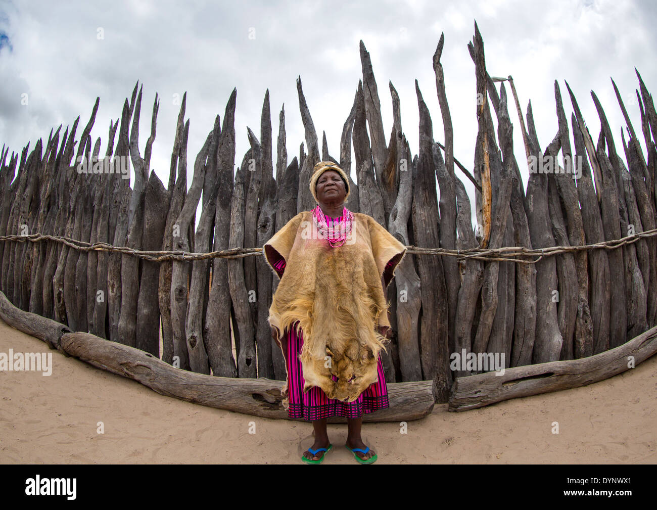 Ovambo Women Stockfotos und -bilder Kaufen - Alamy