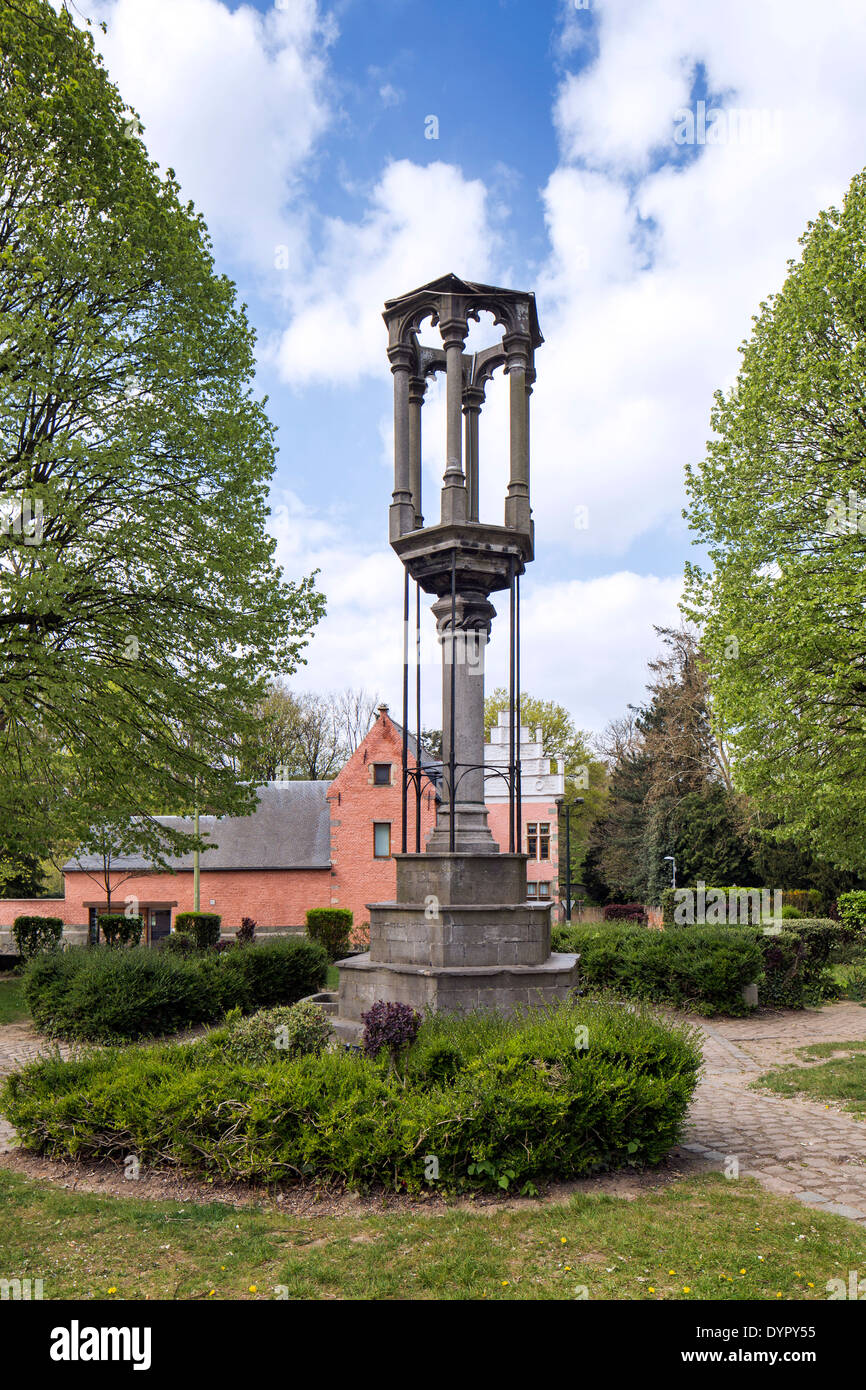 Der Pranger und der Bailli House bei Kasteelbrakel / Braine-le-Château ...