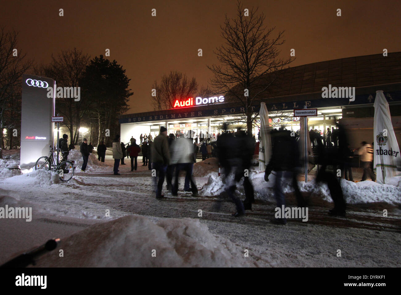 Audi dome -Fotos und -Bildmaterial in hoher Auflösung – Alamy