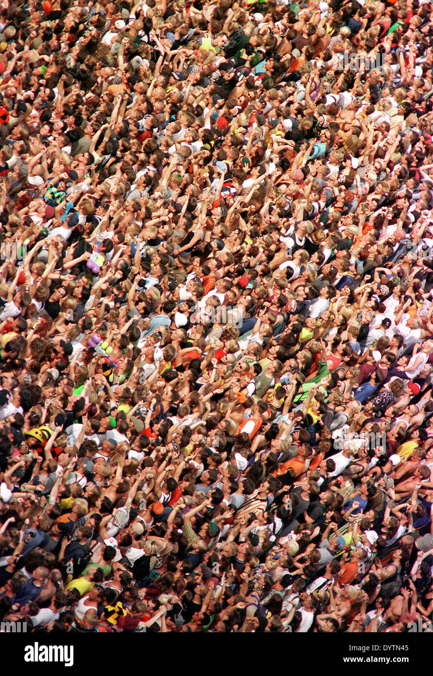 Love parade 1999 -Fotos und -Bildmaterial in hoher Auflösung – Alamy