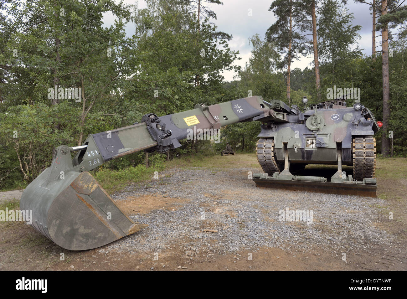 Gepanzertes fahrzeug an -Fotos und -Bildmaterial in hoher Auflösung – Alamy