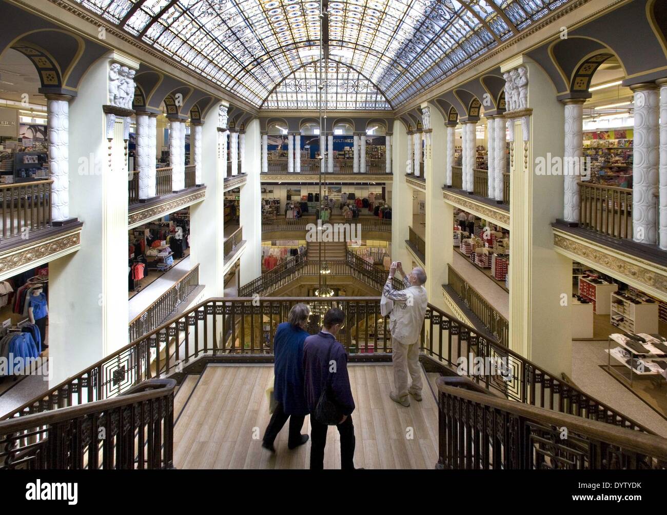 Kaufhaus Hertie Stockfotos und -bilder Kaufen - Alamy
