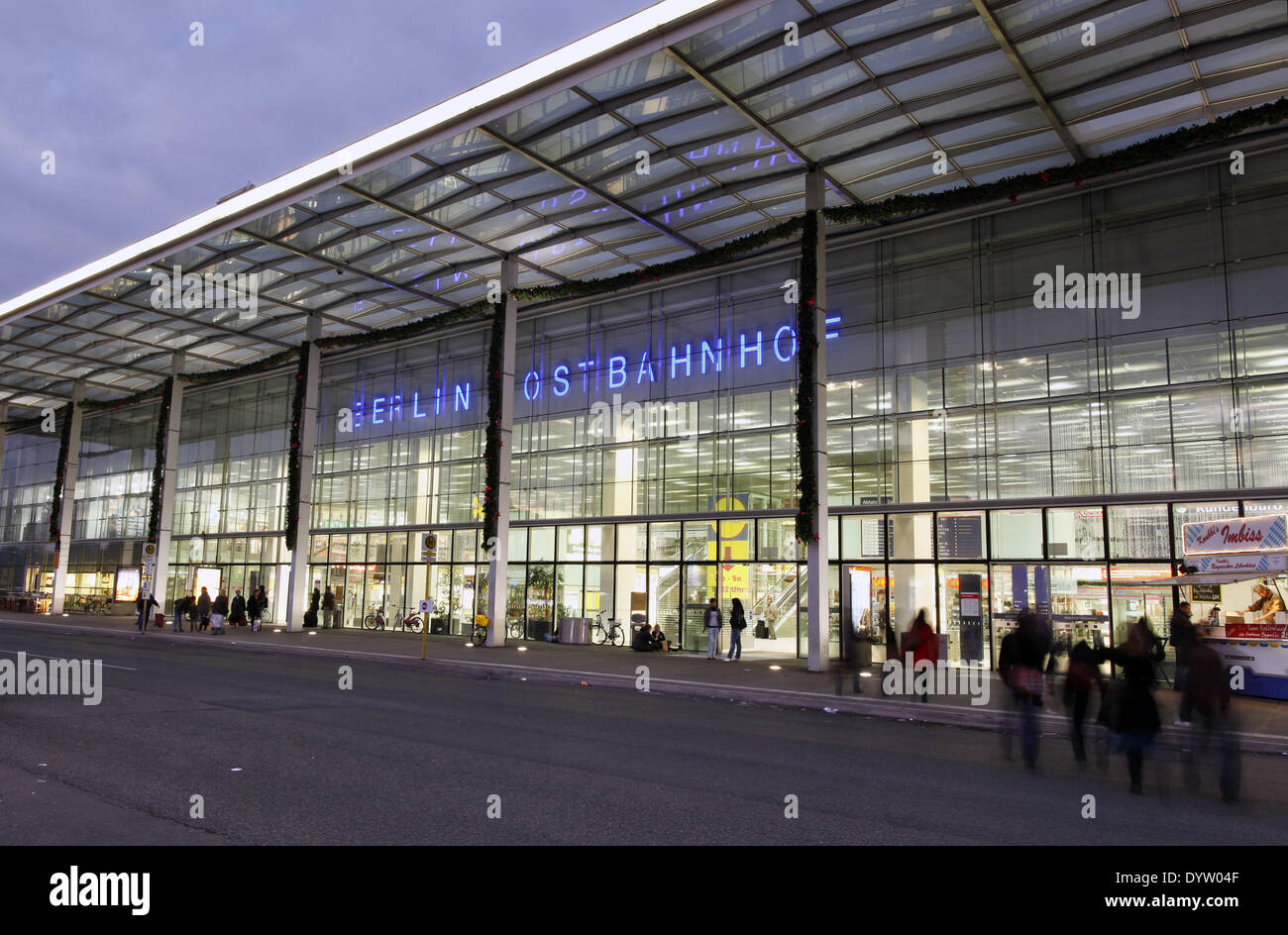 Berlin ostbahnhof -Fotos und -Bildmaterial in hoher Auflösung – Alamy