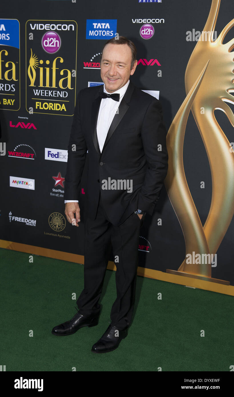 Sterne kevin spacey -Fotos und -Bildmaterial in hoher Auflösung – Alamy