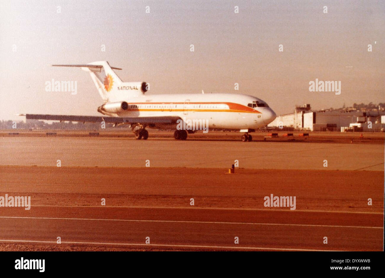 Boeing 727 100 -Fotos und -Bildmaterial in hoher Auflösung – Alamy