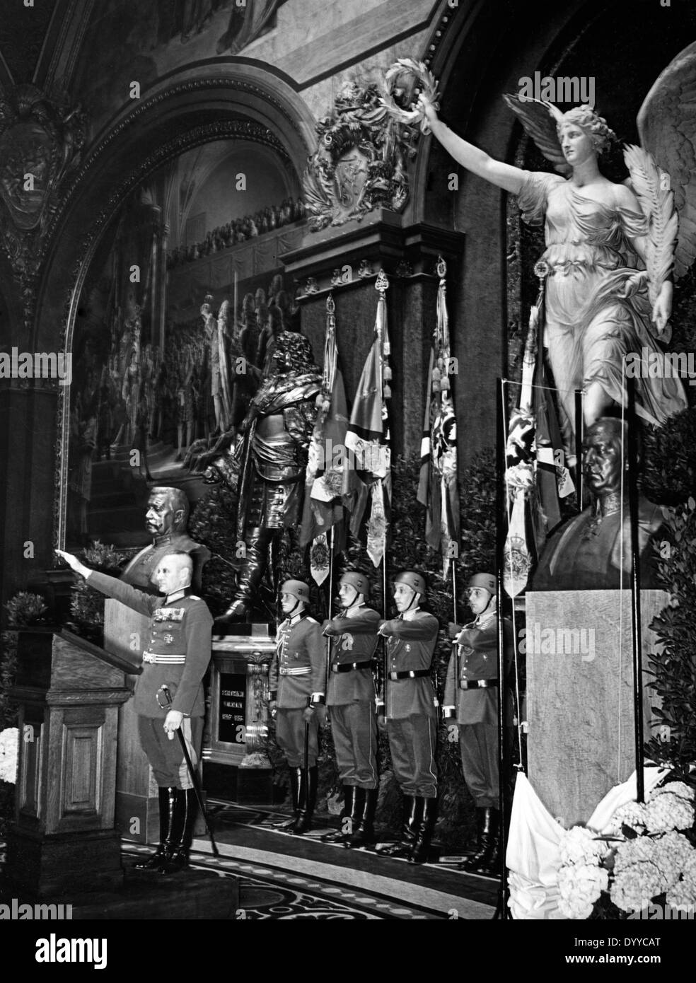 General halder -Fotos und -Bildmaterial in hoher Auflösung – Alamy