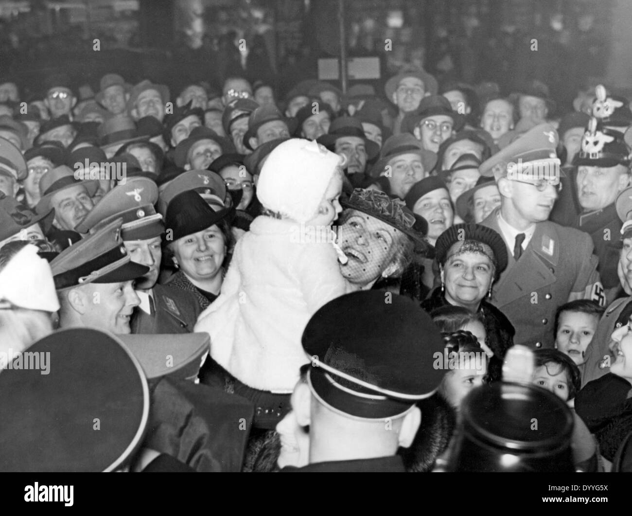 Children joseph goebbels -Fotos und -Bildmaterial in hoher Auflösung ...