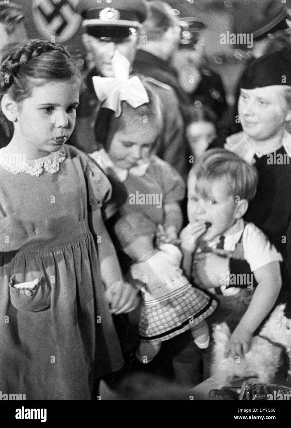 Joseph and magda goebbels -Fotos und -Bildmaterial in hoher Auflösung ...