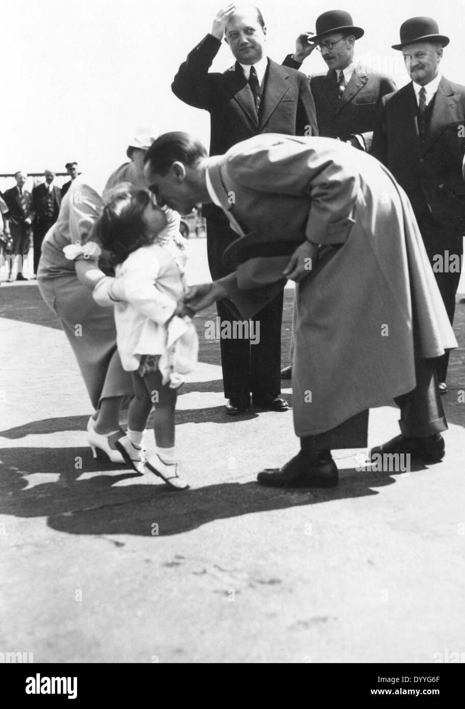 Joseph goebbels magda goebbels -Fotos und -Bildmaterial in hoher ...