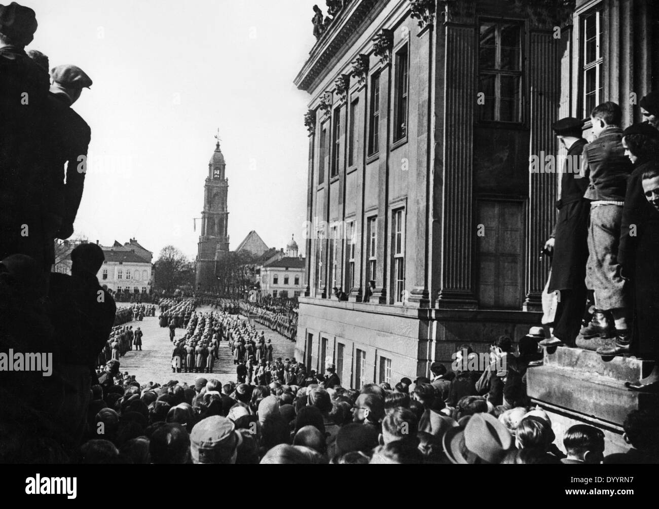 Parade zum tag der armee 1933 -Fotos und -Bildmaterial in hoher ...