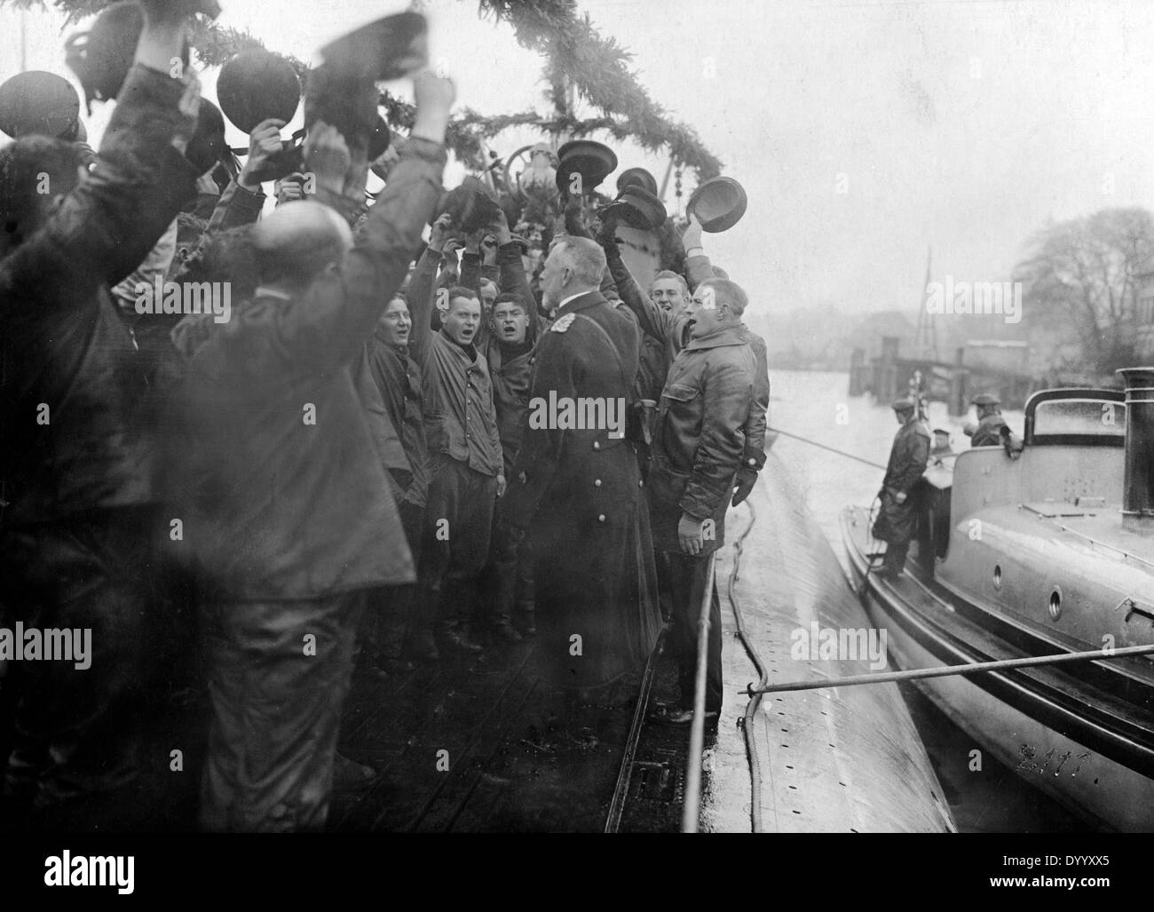 U boot crew -Fotos und -Bildmaterial in hoher Auflösung – Alamy