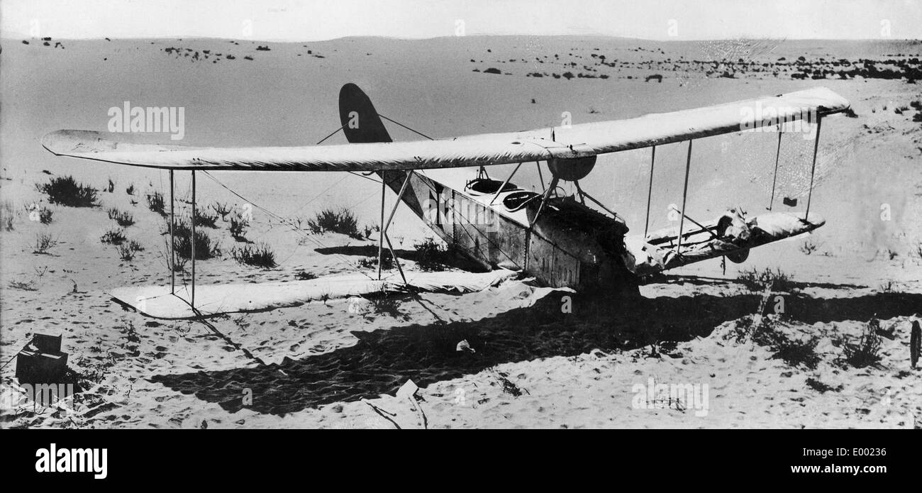 Doppeldecker im ersten weltkrieg -Fotos und -Bildmaterial in hoher Auflösung – Alamy