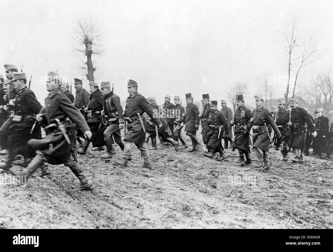 österreichisch ungarische infanterie -Fotos und -Bildmaterial in hoher Auflösung – Alamy