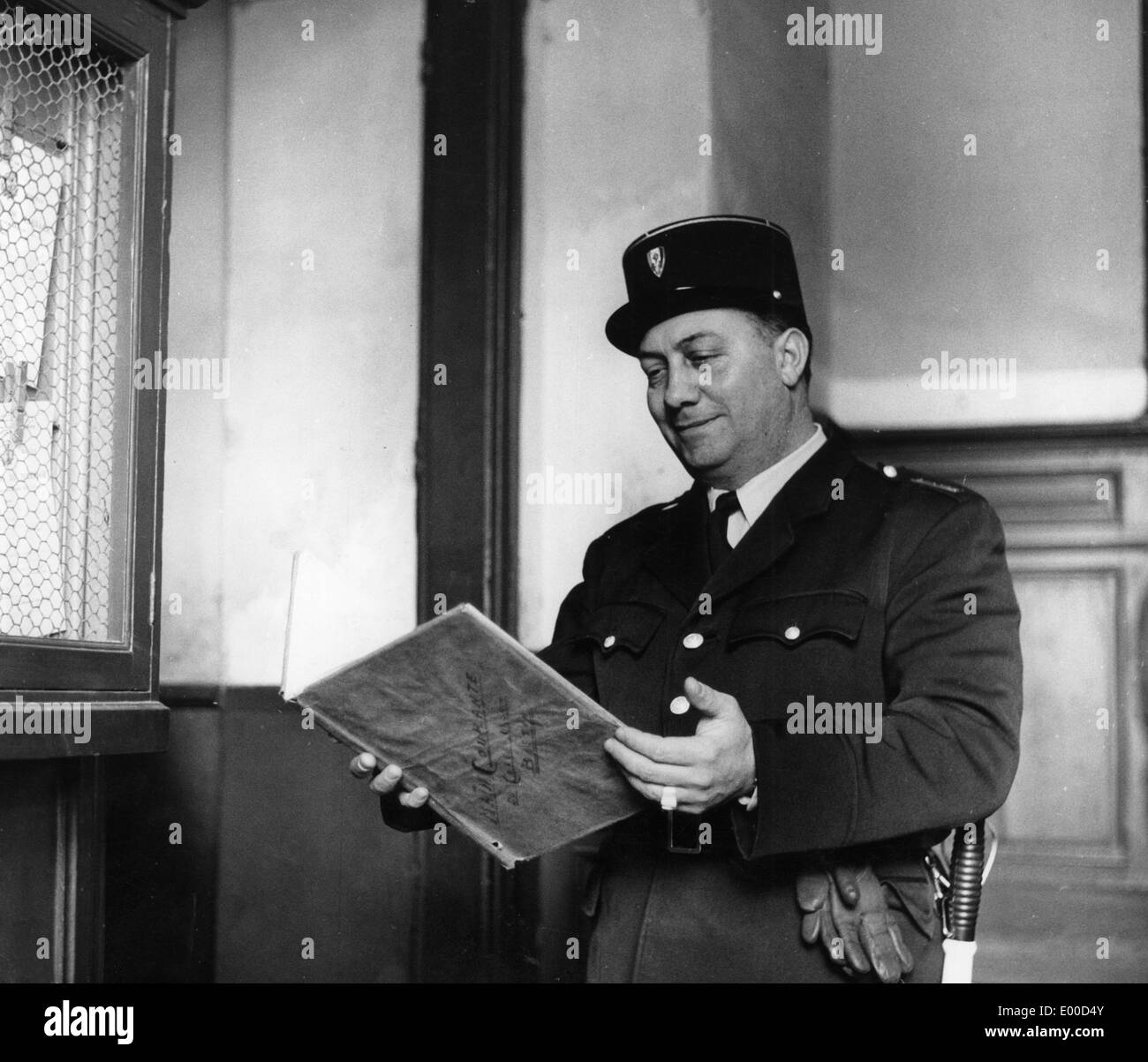 The gendarme -Fotos und -Bildmaterial in hoher Auflösung – Alamy