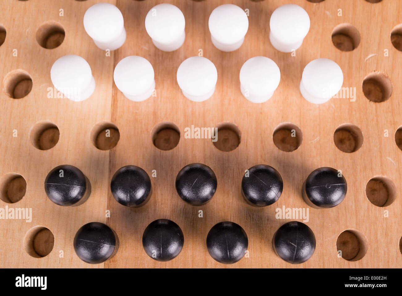 Solitär holzspiel -Fotos und -Bildmaterial in hoher Auflösung – Alamy