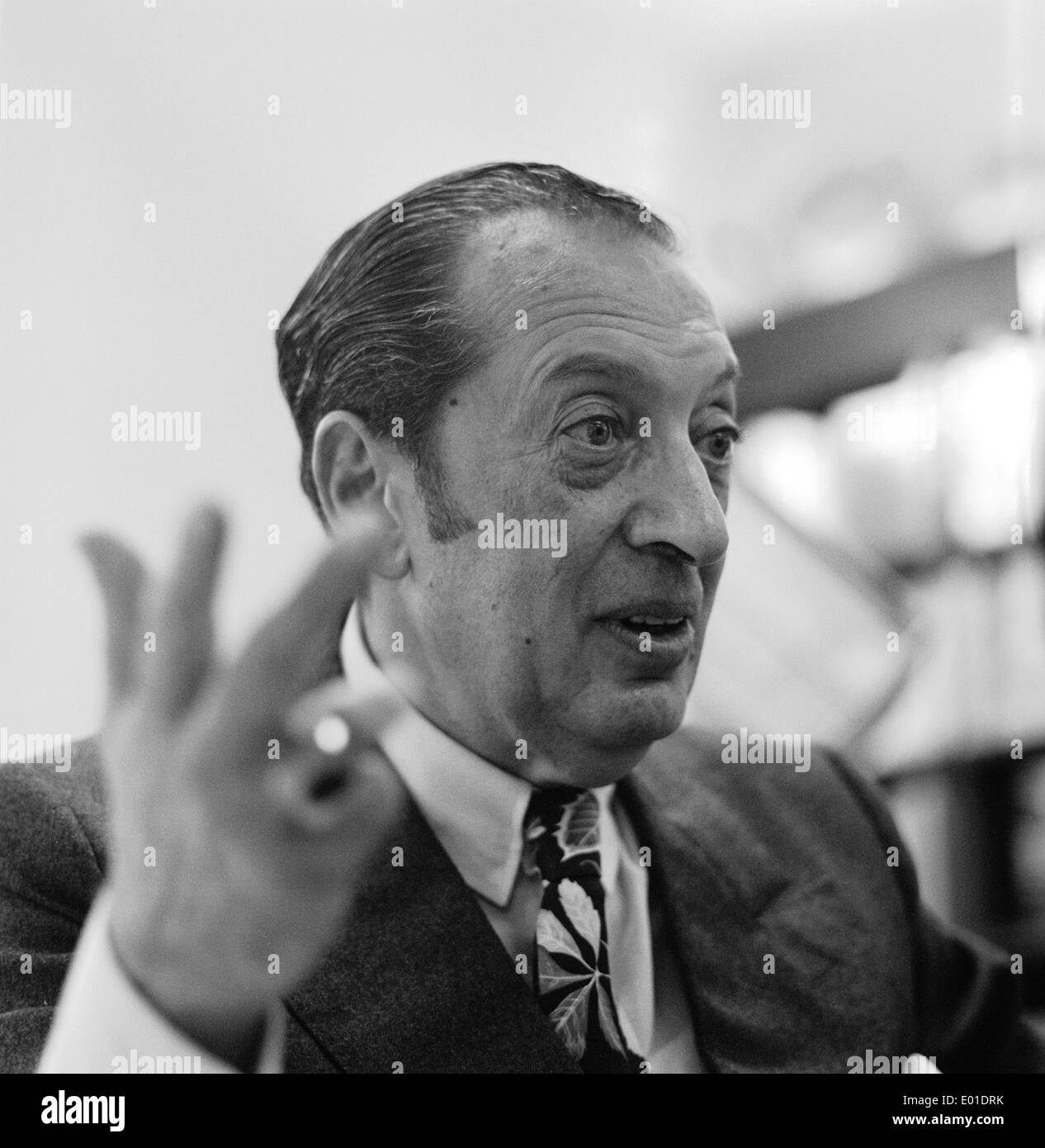 Hans Habe Stockfotos und -bilder Kaufen - Alamy