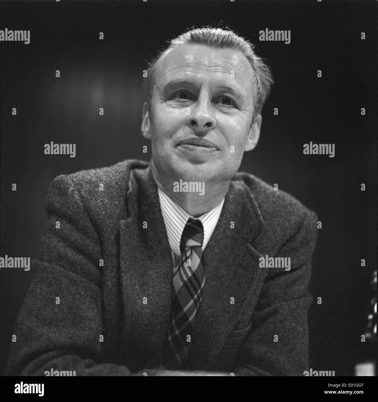 Christian graf von krockow -Fotos und -Bildmaterial in hoher Auflösung ...