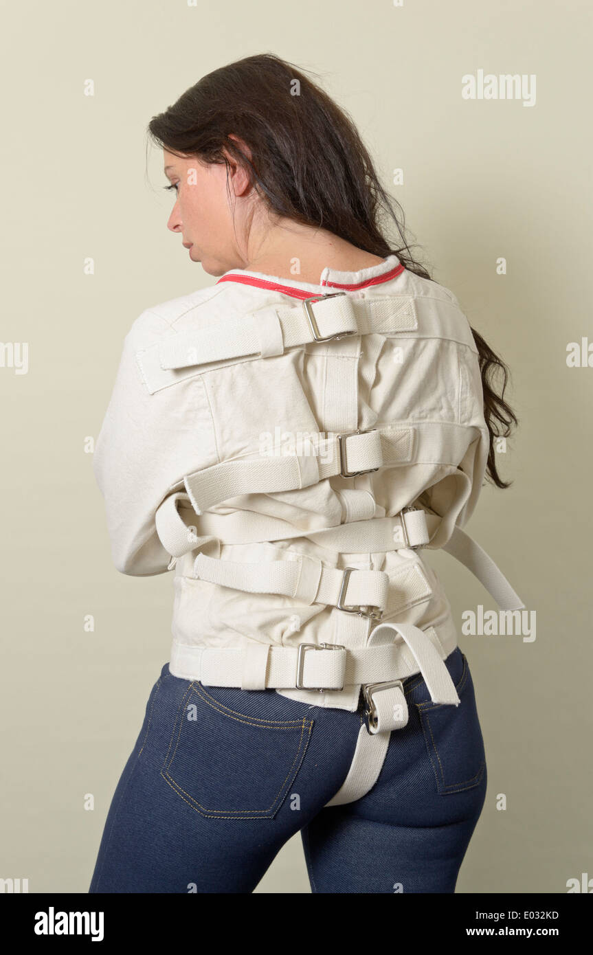 Frau In Einer Zwangsjacke Stockfotografie Alamy