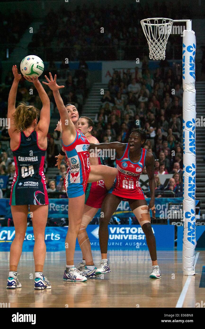 Melbourne, Victoria, Australien. 4. Mai 2014. TEGAN CALDWELL von ...