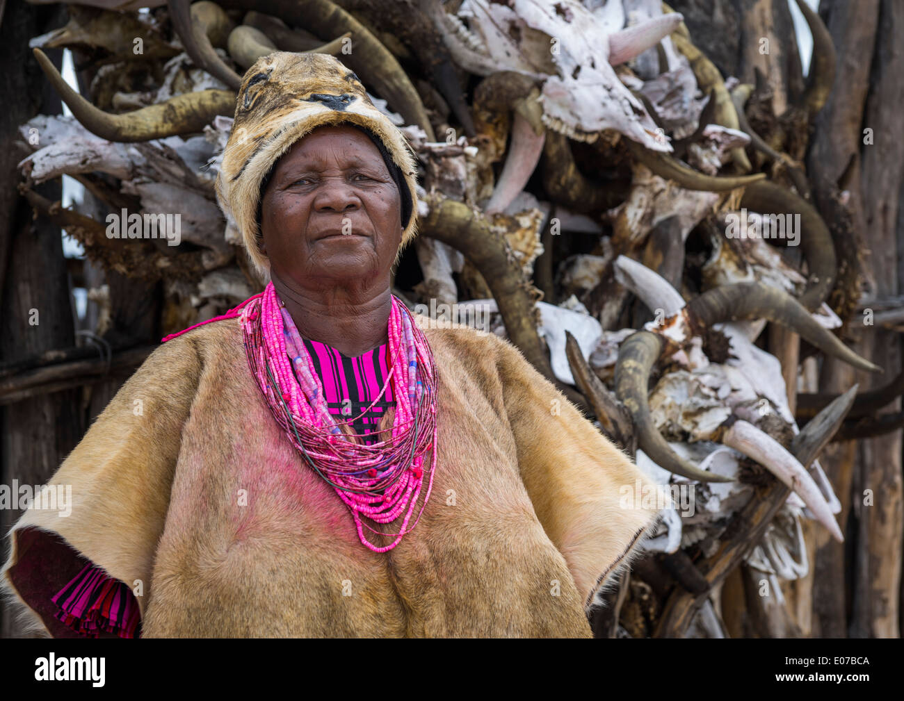 Ovambo women -Fotos und -Bildmaterial in hoher Auflösung – Alamy
