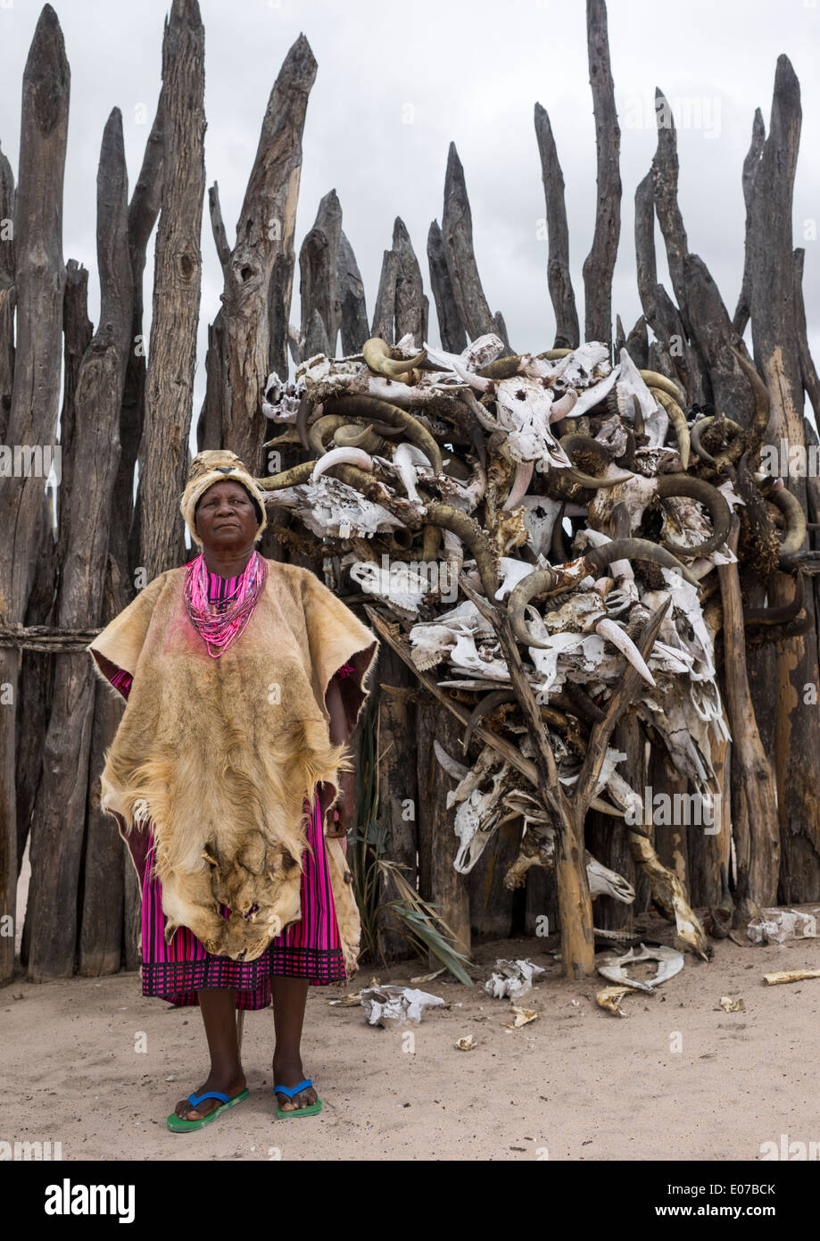Ovambo women -Fotos und -Bildmaterial in hoher Auflösung – Alamy